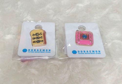 Doraemon Future Department Store Pin Badge Ankipan Dress-Up Camera ...