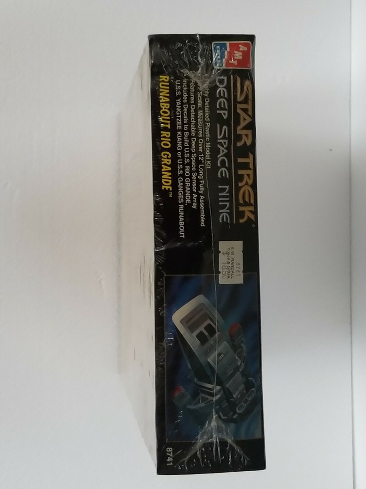 Star Trek Deep Space Nine Runabout Rio Grande Model Kit AMT/ERTL #8741 ...