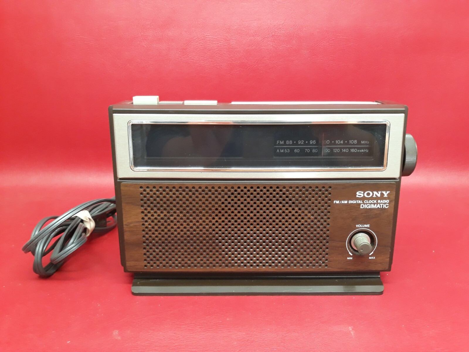 Vintage Sony ICF-C810W Digimatic AM/FM | Grelly USA