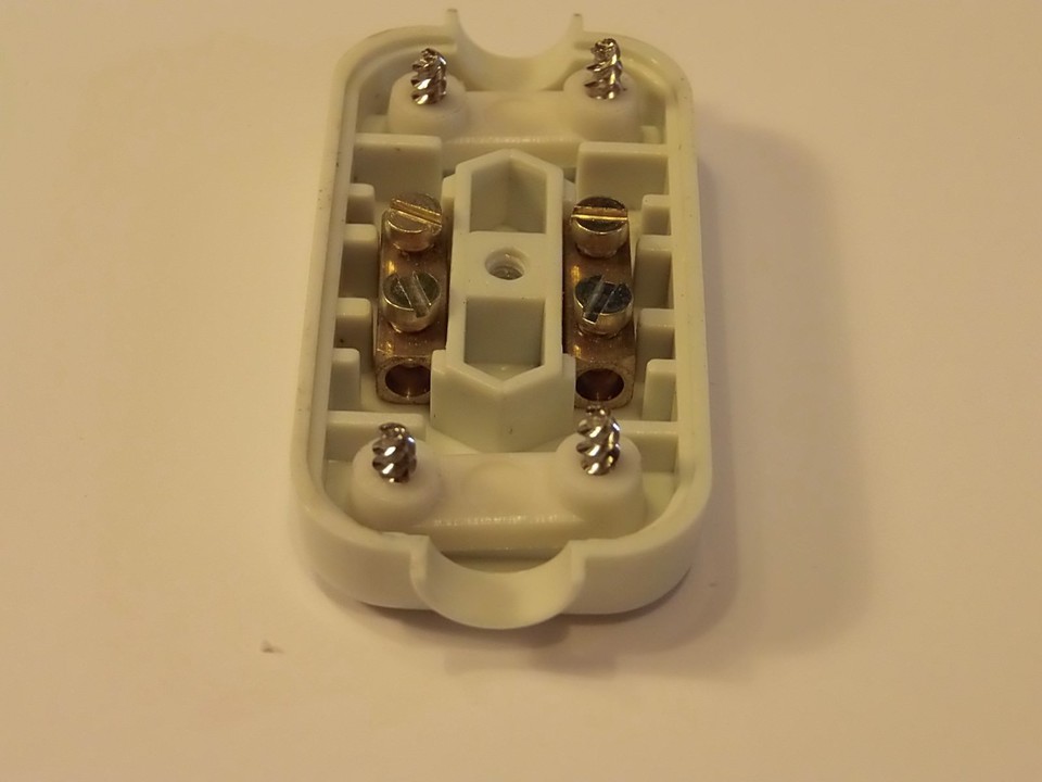 1 x 5amp/250v MAINS ELECTRICAL FLEX CABLE CONNECTORS 2 CORE CABLE ...