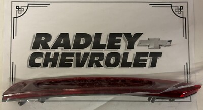 NEW GM OEM 21-23 TAHOE, YUKON REAR BUMPER COMPONENTS- REFLECTOR GMC ...