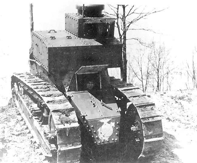 1/16 US/Canada WW1- Interwar M1917 6 -ton tank Meng, Resicast, Takom ...