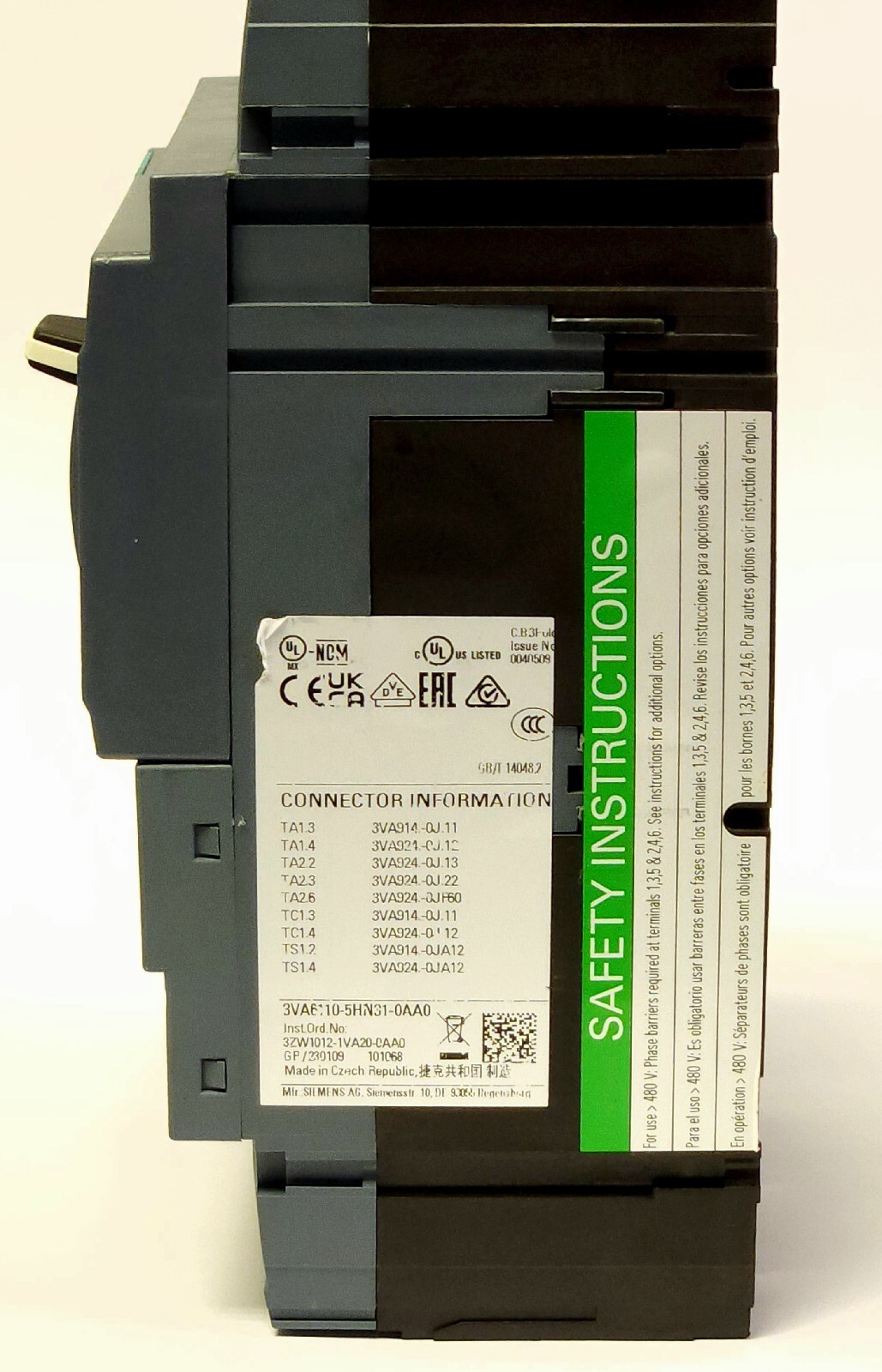 SIEMENS 3VA6110 5HN31 0AA0 3 Pole 100 AMP 3VA6 MDAE NAVAL Breaker ...