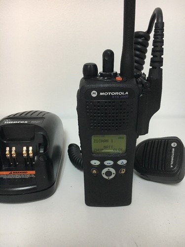 MOTOROLA XTS2000 Model 2 VHF 136-174mhz P25 9600 Digital Radio ...