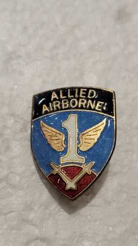 Reproduction WW2 US Army Airborne 1 First Allied Airborne DI DUI Pin ...