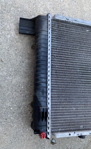 90-02 Mercedes Benz R129 500SL, SL500 OEM BEHR Engine Radiator Cooler ...