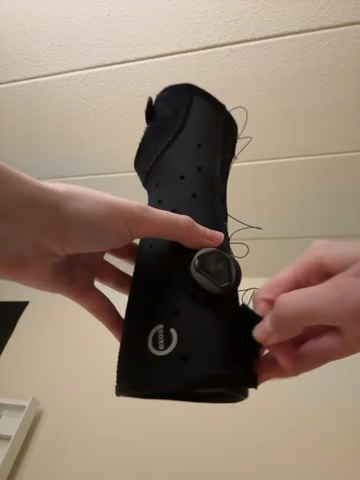 EXOS Short Arm Fracture Brace Open Thumb W BOA Adjuster Right Hand ...