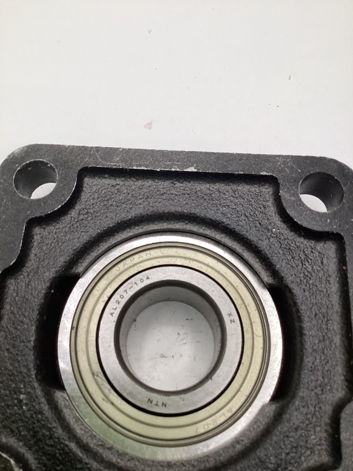 (QTY 1) FU207 4 Bolt Flange AL207 Bearing AL207-104 | eBay