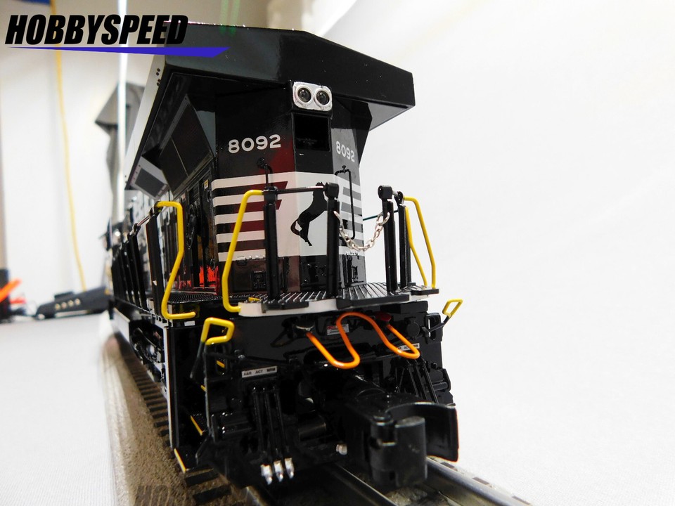 LIONEL BTO NORFOLK SOUTHERN NS LEGACY ES44 DIESEL LOCOMOTIVE O GAUGE ...