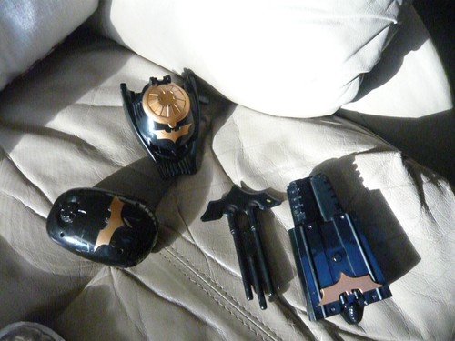 Batman Utility Belt Dark Knight Rises DC Comics Bat Gear Gadgets Only ...