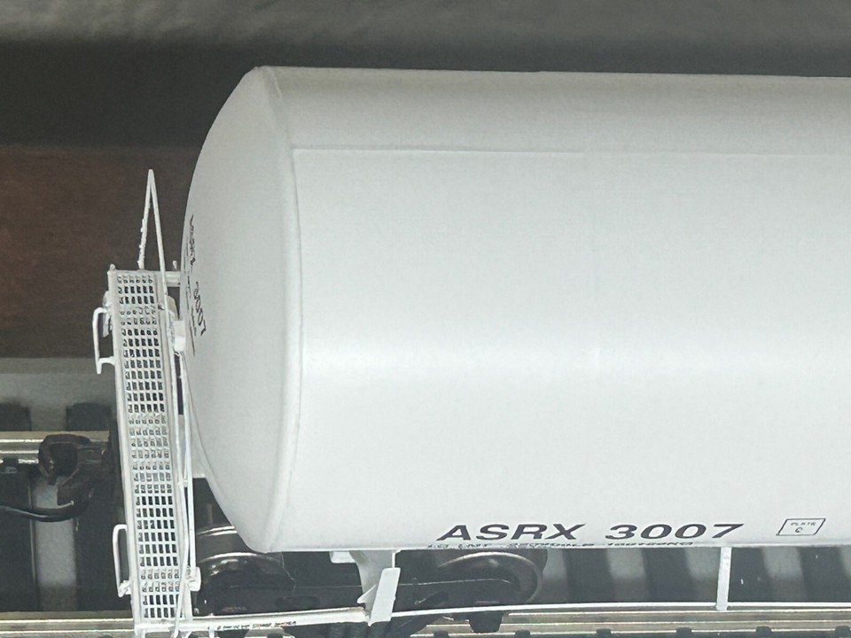 DOMINO SUGAR - LIQUID SUGAR 19000 gal INSULATED 42 ft TANK CAR- HO ...