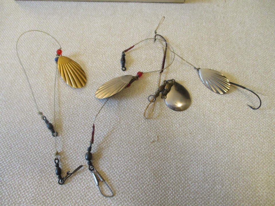 Rangeley Spinner Box w/4 Spinner Baits | eBay
