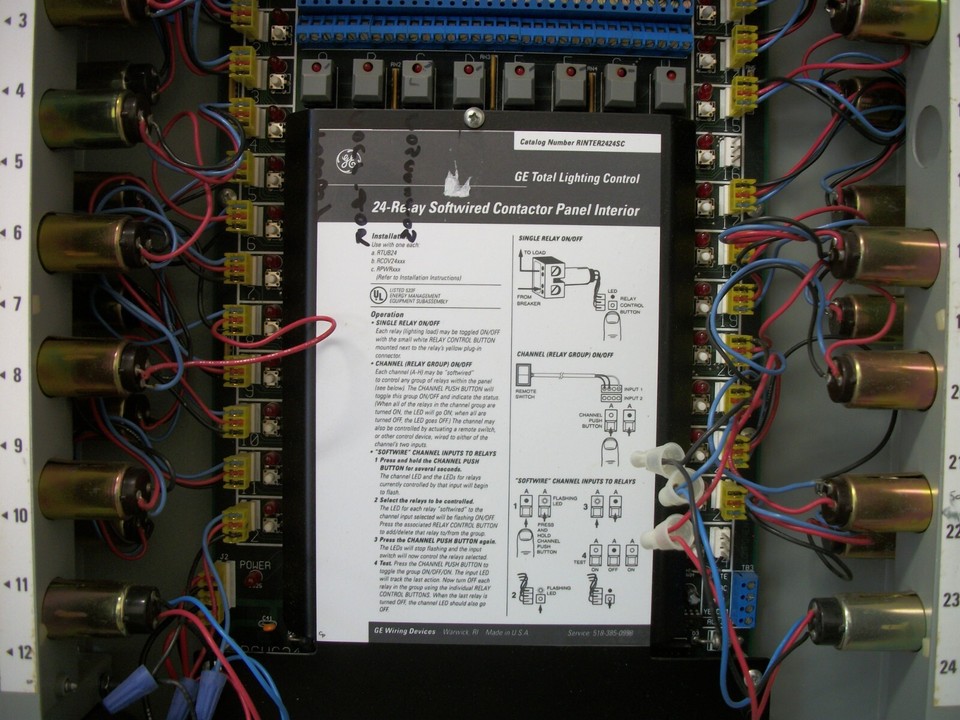 GE 24-RELAY SOFTWIRED CONTACTOR LIGHTING CONTROL PANEL CABINET ...