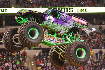 Grave Digger Monster Truck Jump Poster | eBay