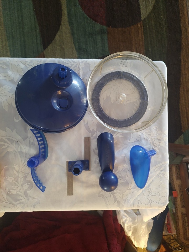 NEW Tupperware Quick Chef Pro System, Blue Turn Handle Food Processor ...