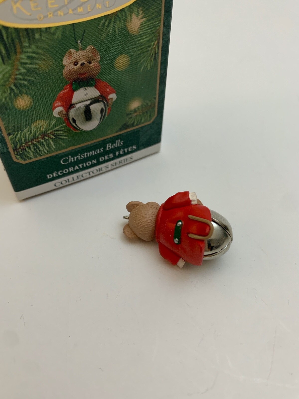 Hallmark Keepsake No.7 Mouse In Red Tail's Christmas Bell 2001 Ornament ...