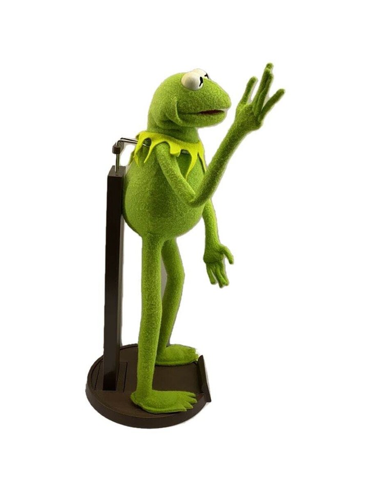 Disney The Muppets Kermit Frog MR Figure Master Replicas Photo Puppet ...