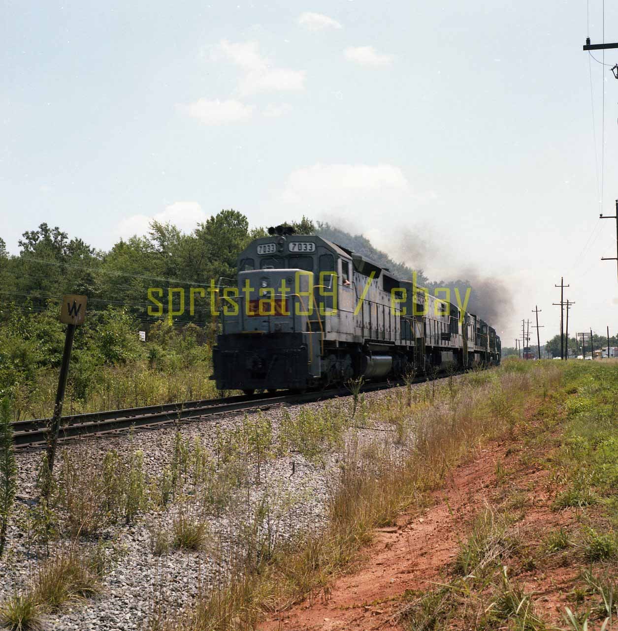 LN Louisville & Nashville EMD SD35 Locomotive #7033 - Vintage Railroad ...