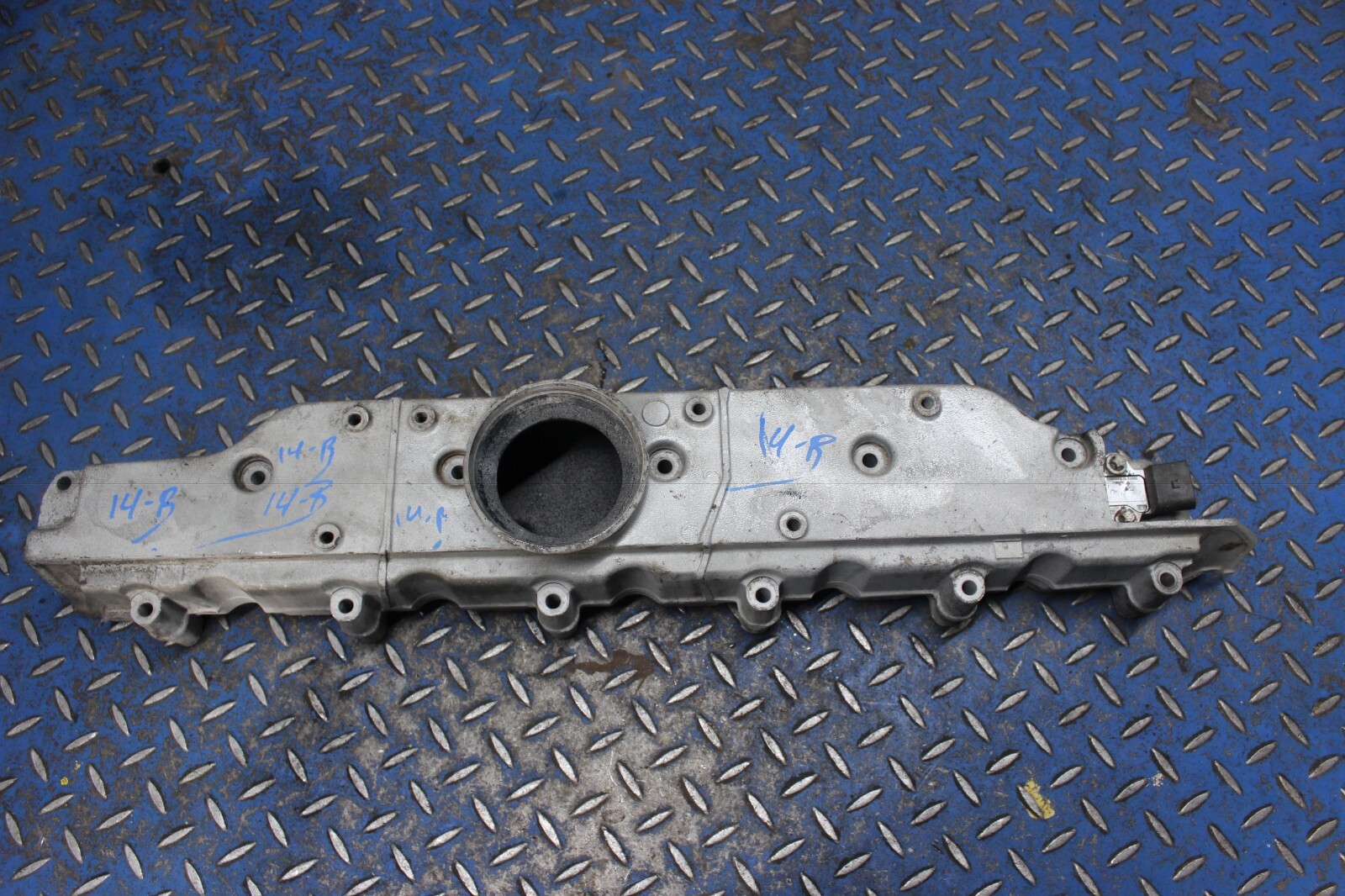 2007 MERCEDES BENZ INTAKE MANIFOLD P/N: A 9060981617 | eBay