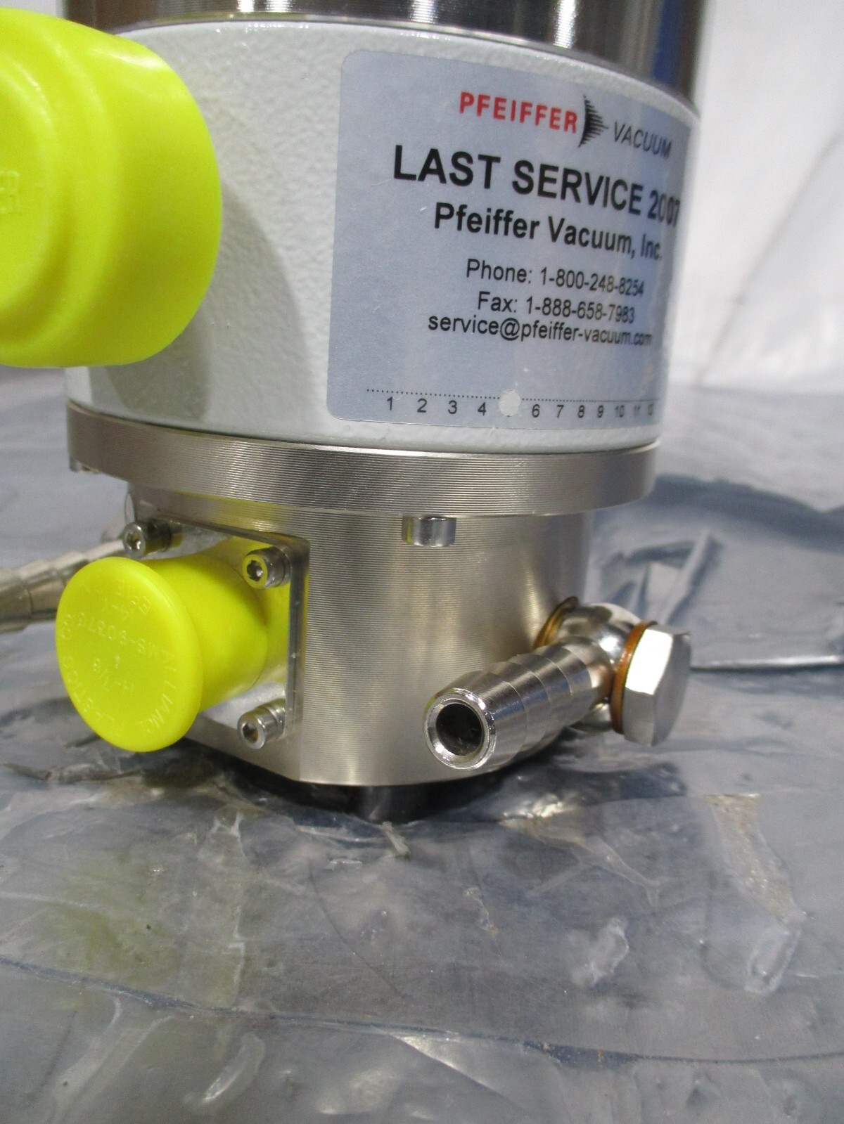 Pfeiffer Vacuum D-35614 Asslar Pbr260 Compact Full Range BA Gauge for ...