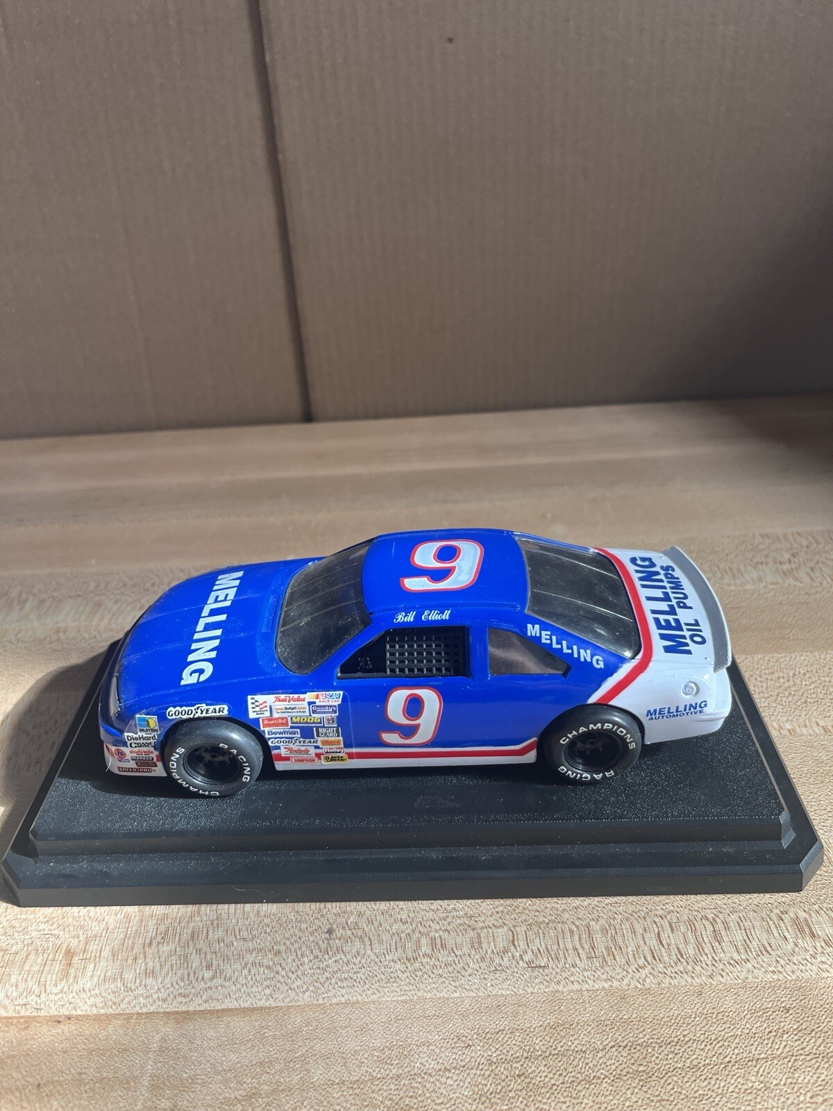 Racing Champions 1991 Bill Elliott #9 Melling 1/24 Scale Diecast Car ...