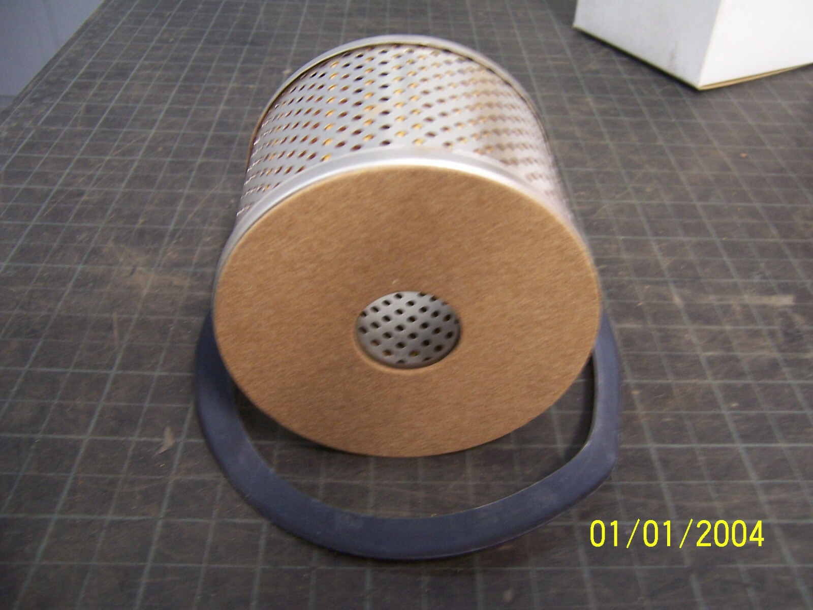 LOT OF 7 LP487 ENGINE OIL FILTER, C1678, 51487, H16041, LF617, P559055 ...