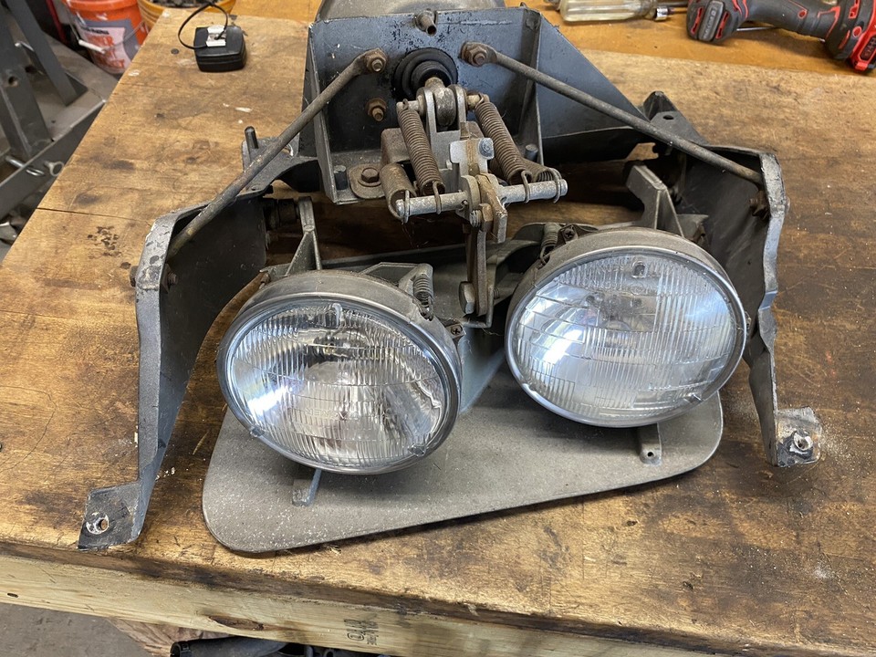 1975-1982 C3 Corvette Headlight Assembly RH Passenger’s Side Used ...