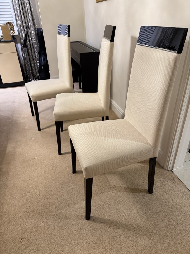 6-8 Seater High Gloss Dining Table And Chairs - very good condition ...