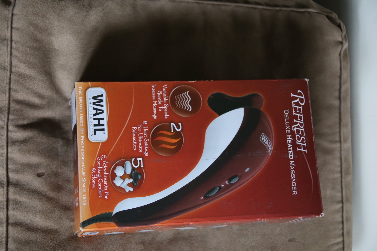 Wahl 4295 027 Deluxe Heated Massager With 5 Customized Attachmnets For