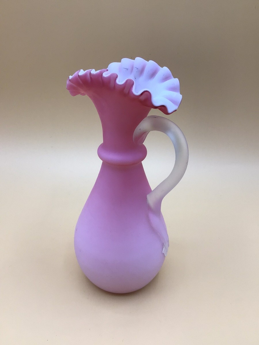 Different Types Of Handles On Vintage Creamers