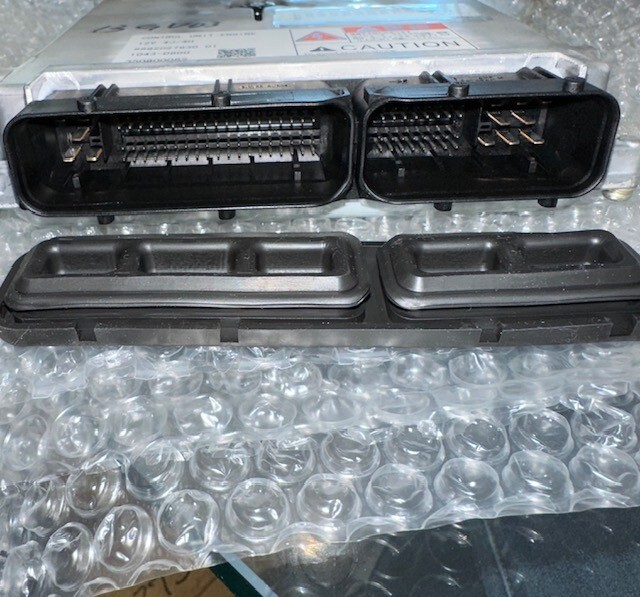 Transtron Control Module, ECM for Isuzu 4HK1 Engine, 8980777822 ...