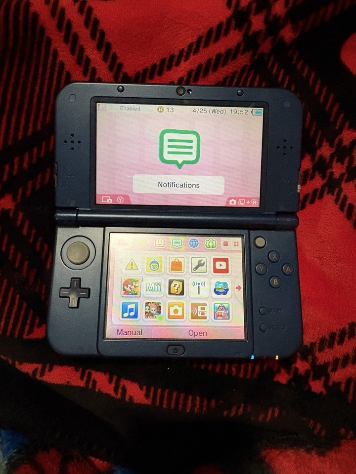 Nintendo New 3DS XL Galaxy Purple Wi-Fi Capability Handheld Console | eBay