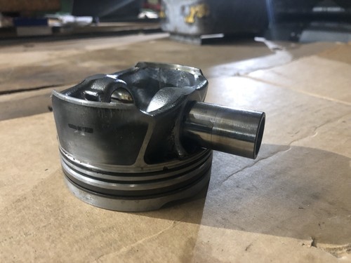 BMW N55 E90 F30 F32 F36 ENGINE PISTON 11258619196 - R5S2 | eBay