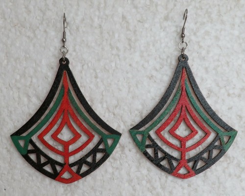 Wood Hand Painted Black Green Red Jewish Bell Shape 2.50" Filigree Drop ...