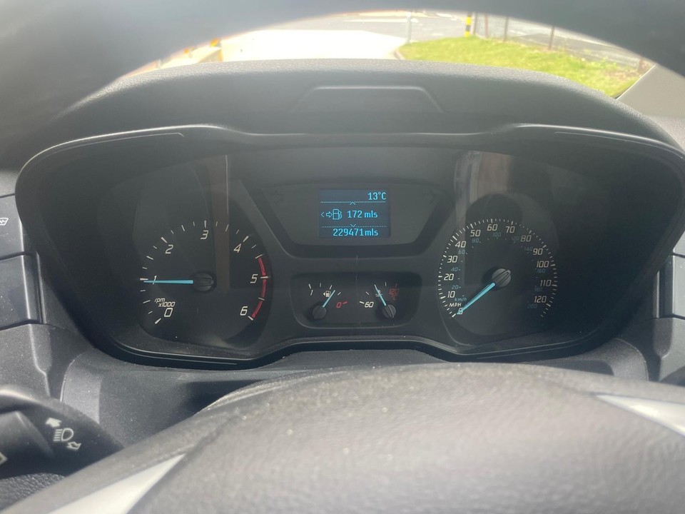 FORD TRANSIT 2015/15 2.2 LWB DROPSIDE 350 RWD L3 TDCI 2 KEYS VAT Q ...