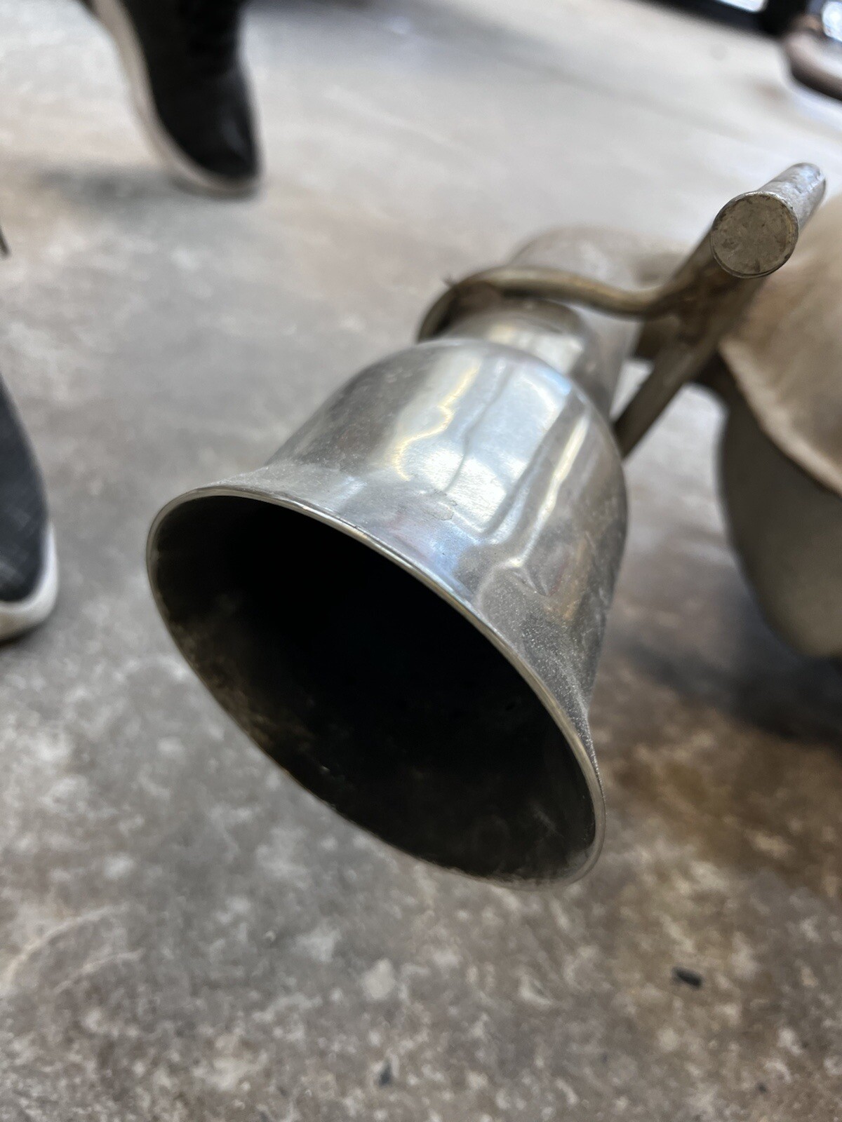 2018 2019 2020 2021 Chevrolet Camaro OEM Exhaust Muffler 2.0L With Pipe ...