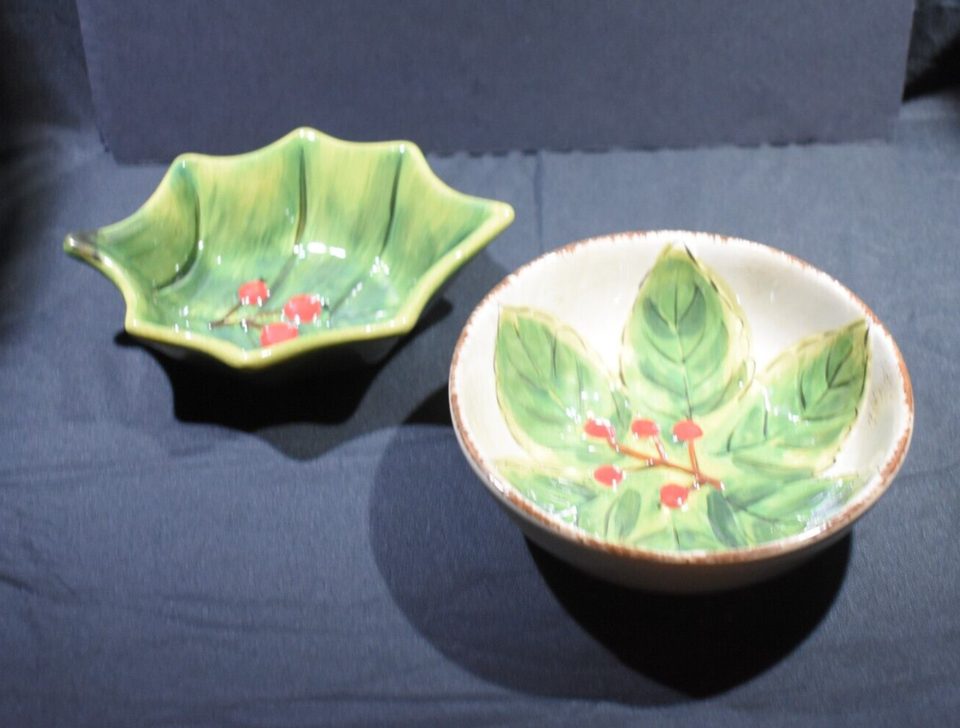 2 Dario Farrucci Designs Hand Crafted Painted Bowls Majolica Christmas ...
