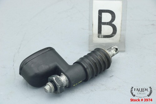 NICE 2007 Harley Softail Back Rear Brake Master Cylinder Assembly 41767 ...