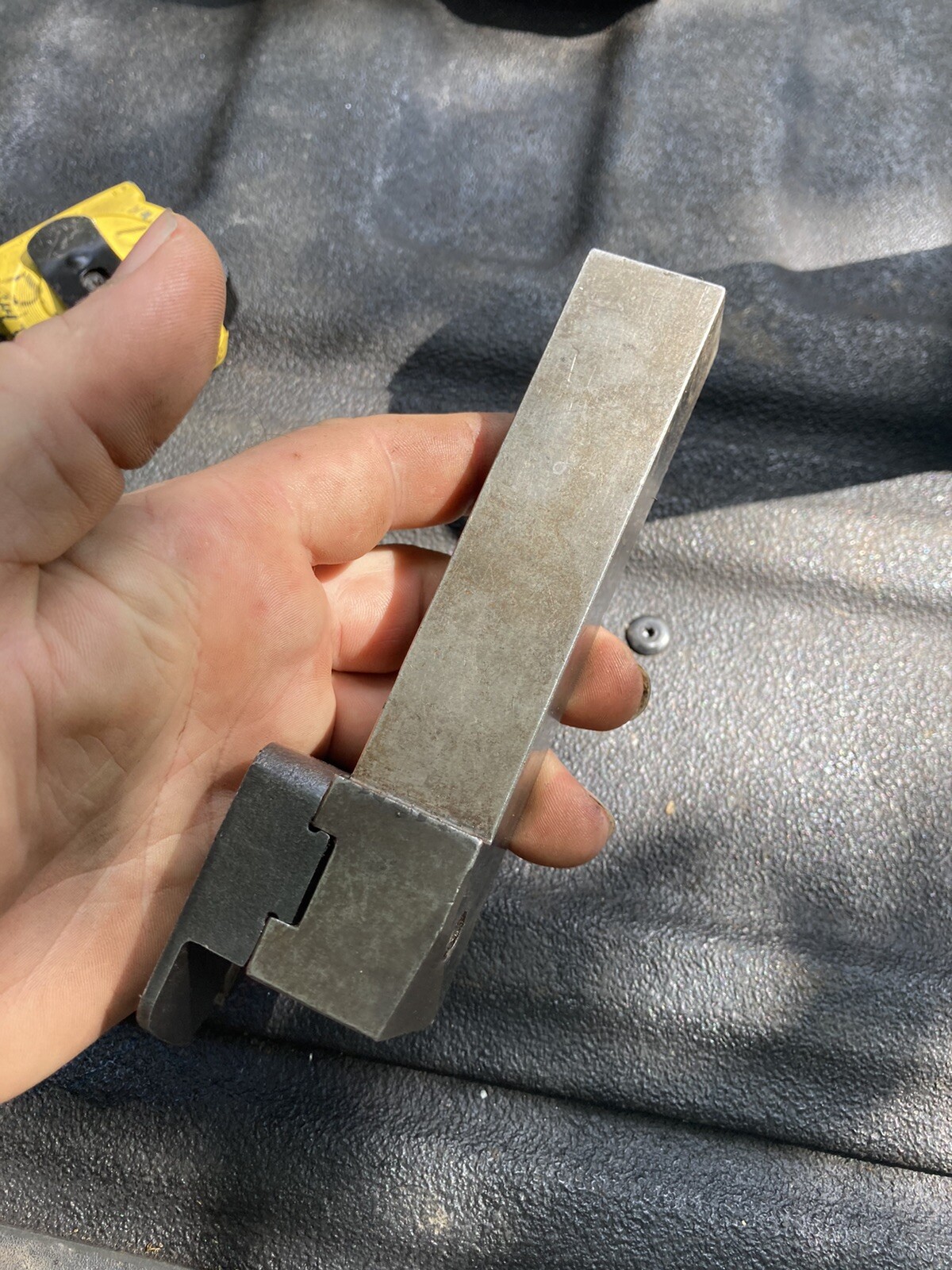 D) Valenite VHDBS-16R Metal Lathe Face Grooving Trepanning Tool Holder ...