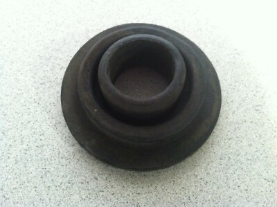 1981-1985 MERCEDES-BENZ 380SEC W126 - RADIATOR RUBBER MOUNTING | eBay