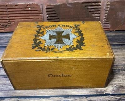 WW1 Or WW2 US GI Cigar Box Trench Art ? German Iron Cross Case ? WWI ...