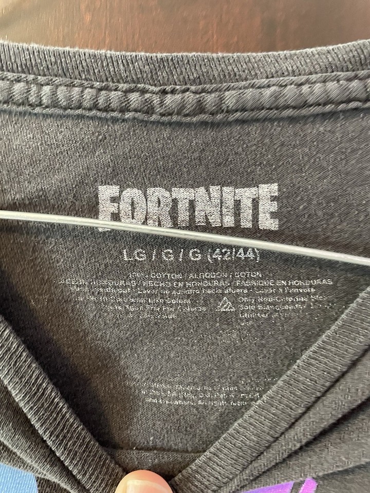 Fortnite large tshirt black multicolor llama | eBay