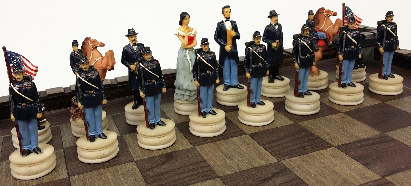 American US Civil War Wife Queens Chess Set with 17" Fortress Castle ...