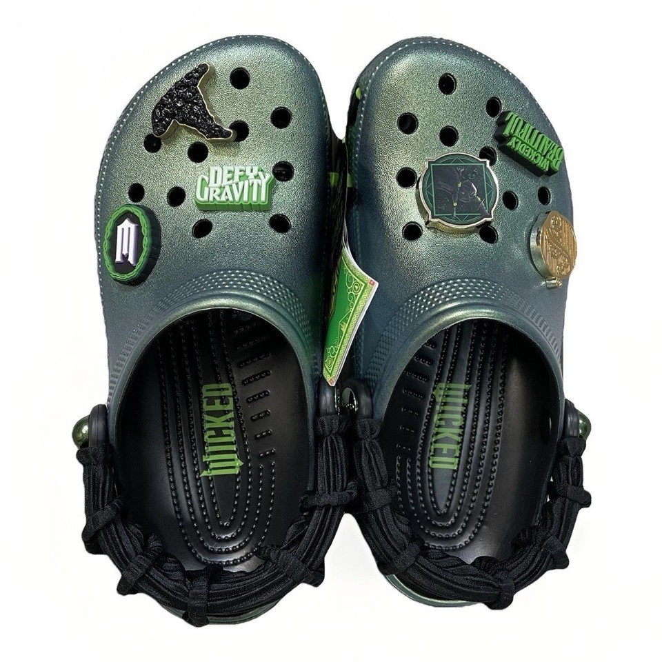 Crocs Classic Wicked Witch Elphaba Glow Clog Women Size 7 210524-90H ...