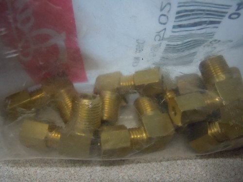 Danfoss 69X2 Compression Fitting Male 90° Elbow 1/8" Tube OD x 1/8 ...