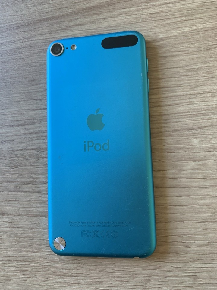 Apple iPod Touch 5th Generation A1421 Model Music Player | eBay UK
