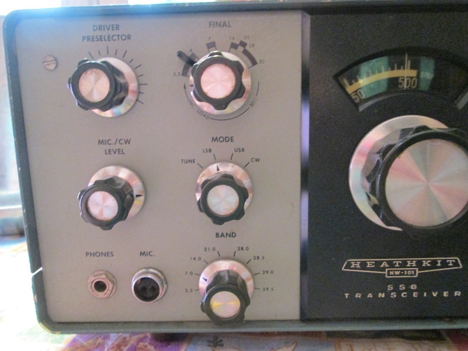 Vintage Mid-1970s Heathkit HW-101 SSB Shortwave Transceiver/HAM Radio ...