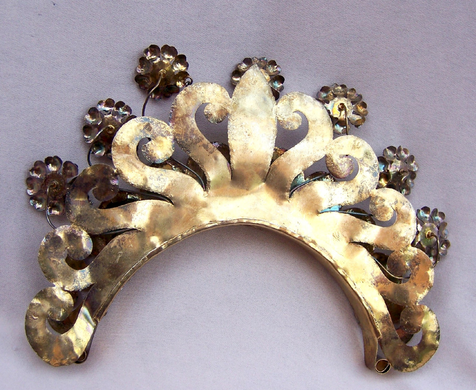 Traditional Indonesian traditional bridal wedding headdress crown or ...