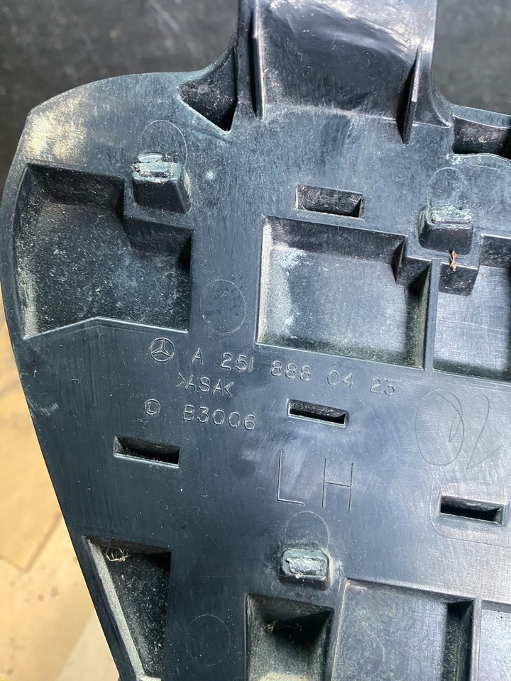 2006-2008 Mercedes W251 R-Class R350 R500 Front Upper Grill Grille OEM ...