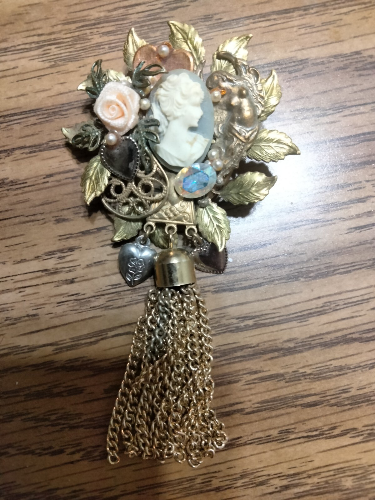 SORCERERS ILLUMINATI FEMALE Djinn of Wishes, vintage brooch, djinn wish ...